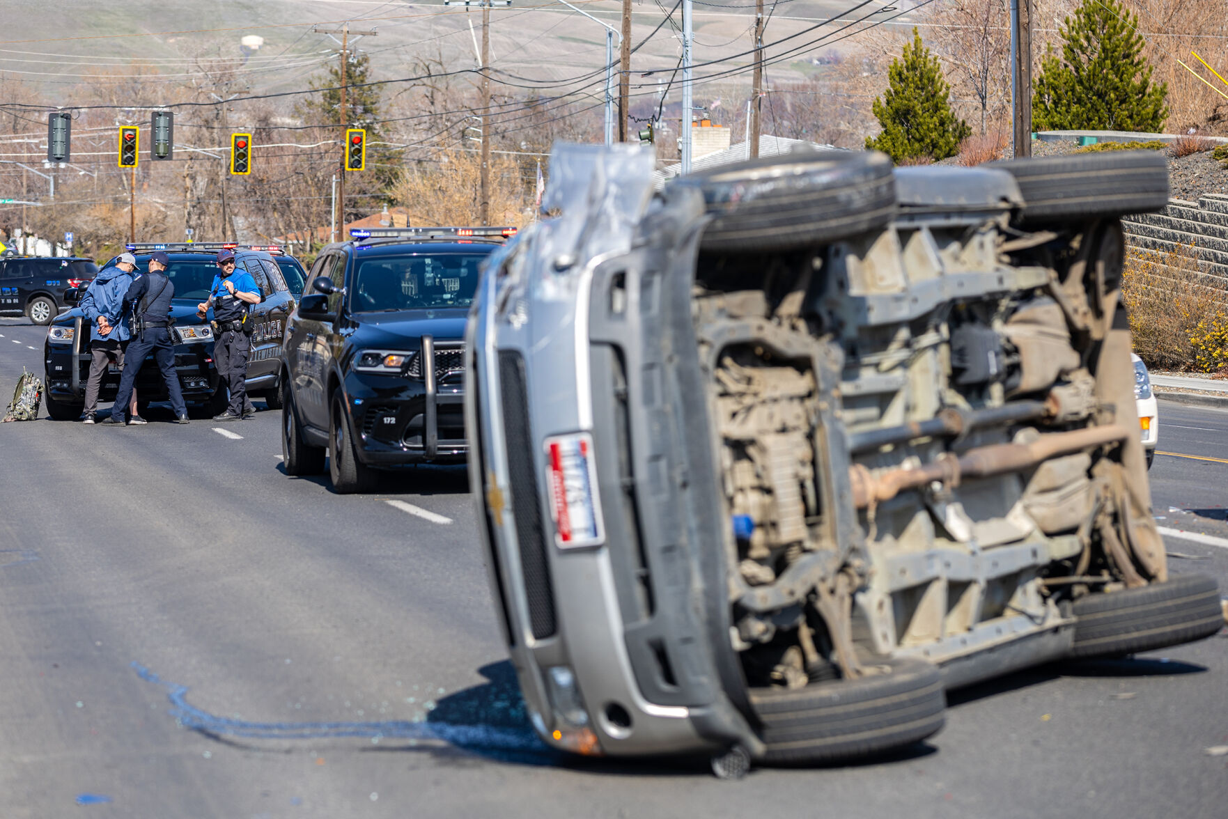 Two drivers arrested following car crash near WinCo in Lewiston (WITH ...