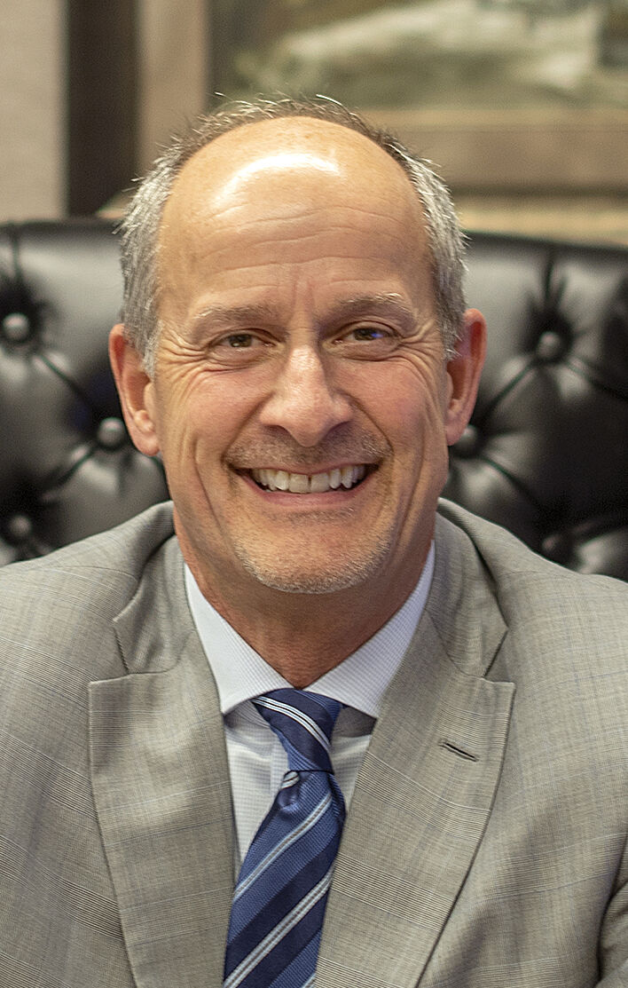 Scott Arnone lands Boys and Girls Club award