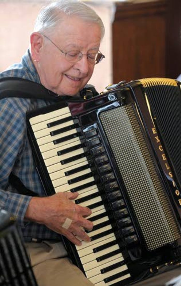 Club shows renewed interest in the accordion