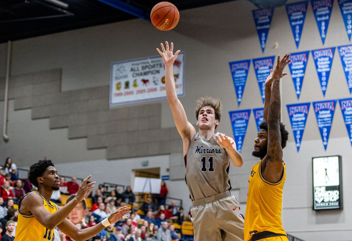 LCSC men have pair of rising stars