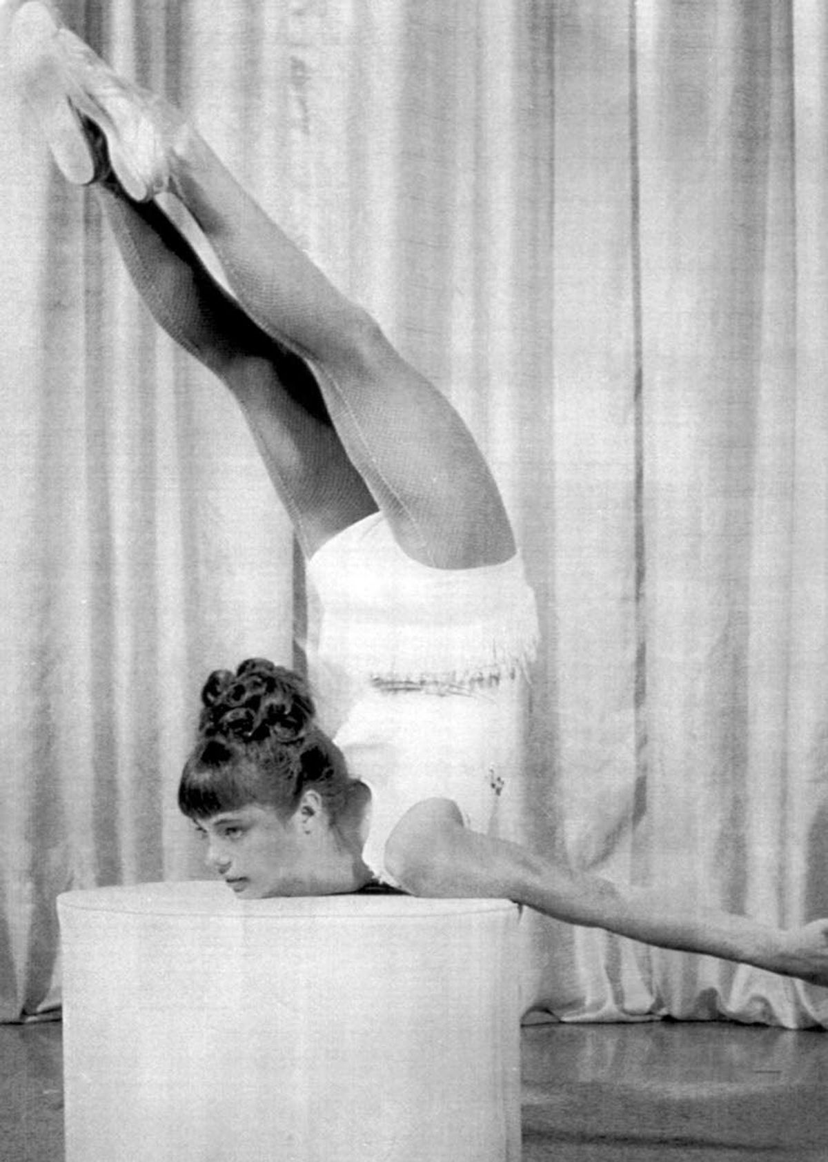 Blast from the Past / 1965: Acrobatic maneuvers