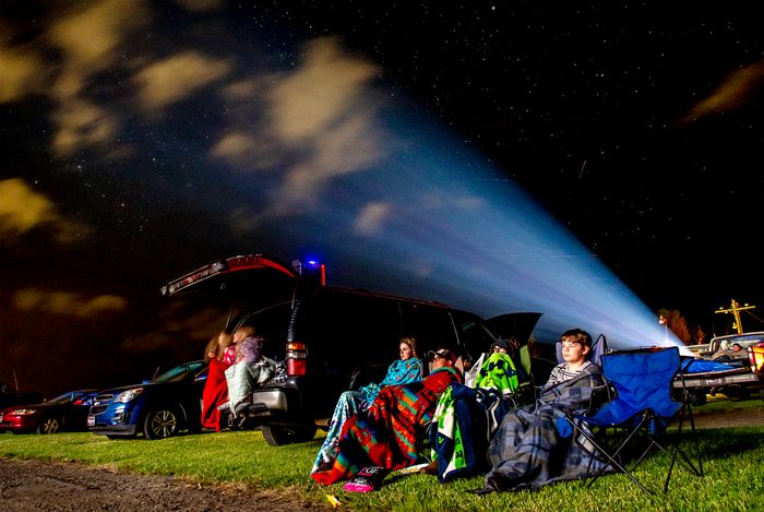 Sunset Auto Vue drive-in movie theater