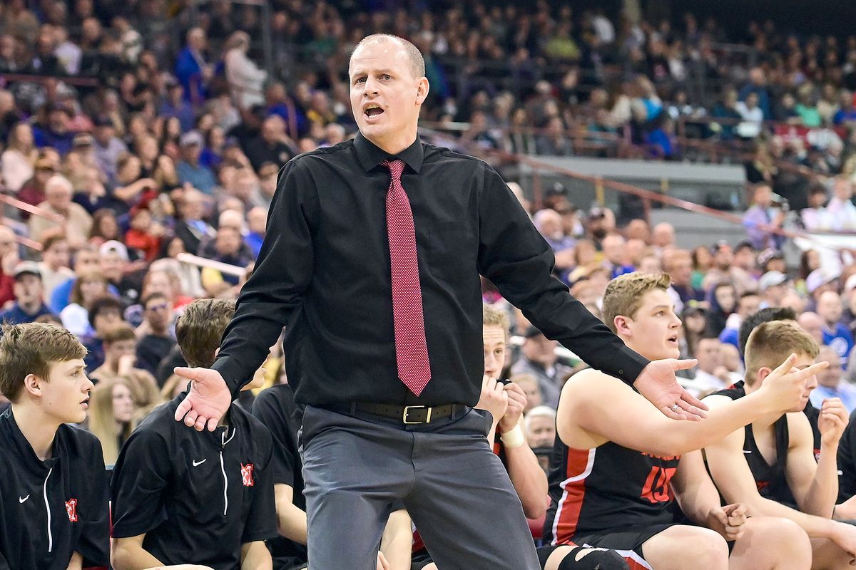 AREA ROUNDUP: Moscow's Uhrig notches 100th win, Bear boys ad...