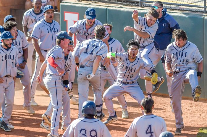UPDATED AT 9:49 P.M.: NAIA WORLD SERIES: Southeastern pitcher bottles ...