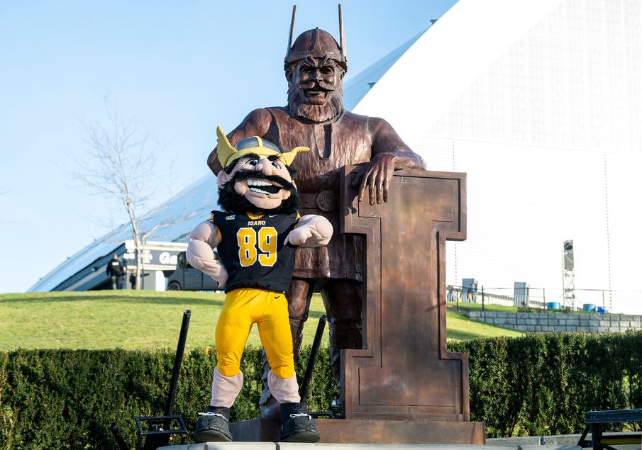 Joe Vandal statue unveiled in front of Kibbie Dome