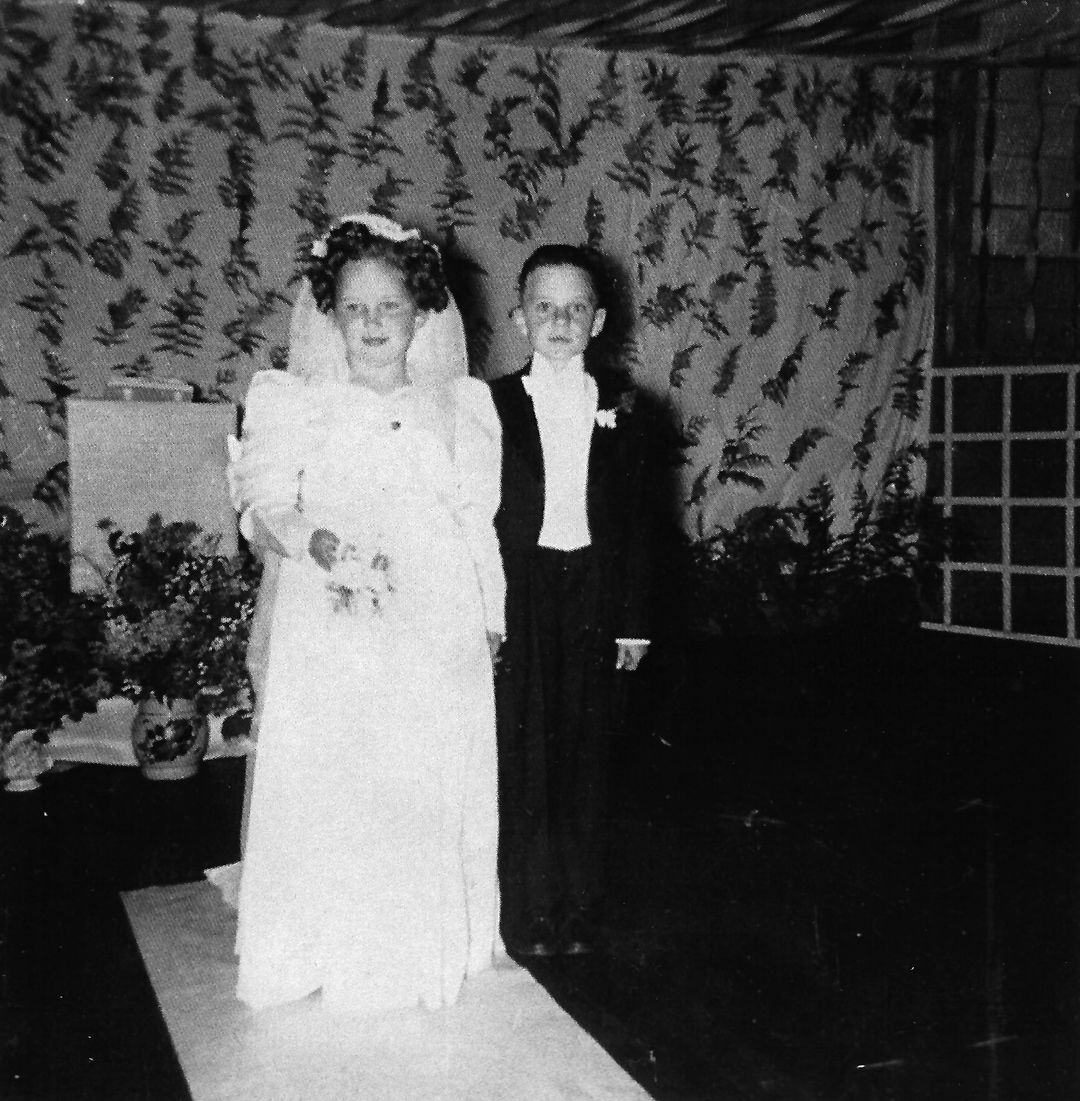 Blast from the Past / 1950: A Tom Thumb wedding in Southwick
