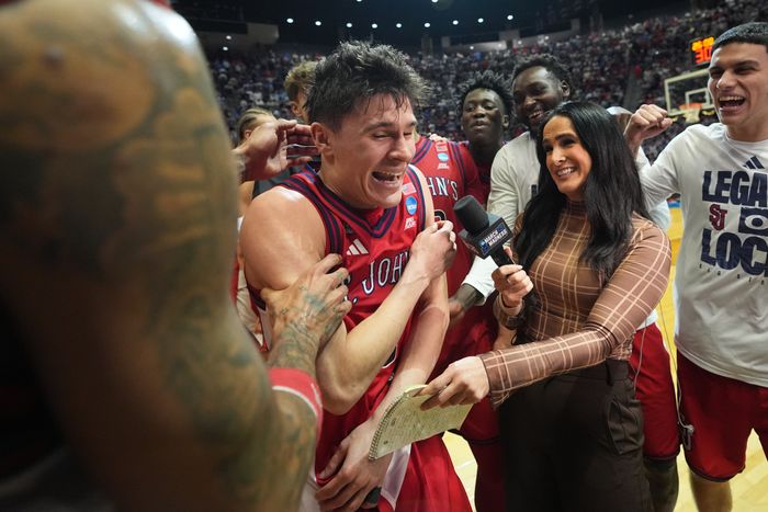 COMMENTARY: A transfer portal success tale for former WSU gu...