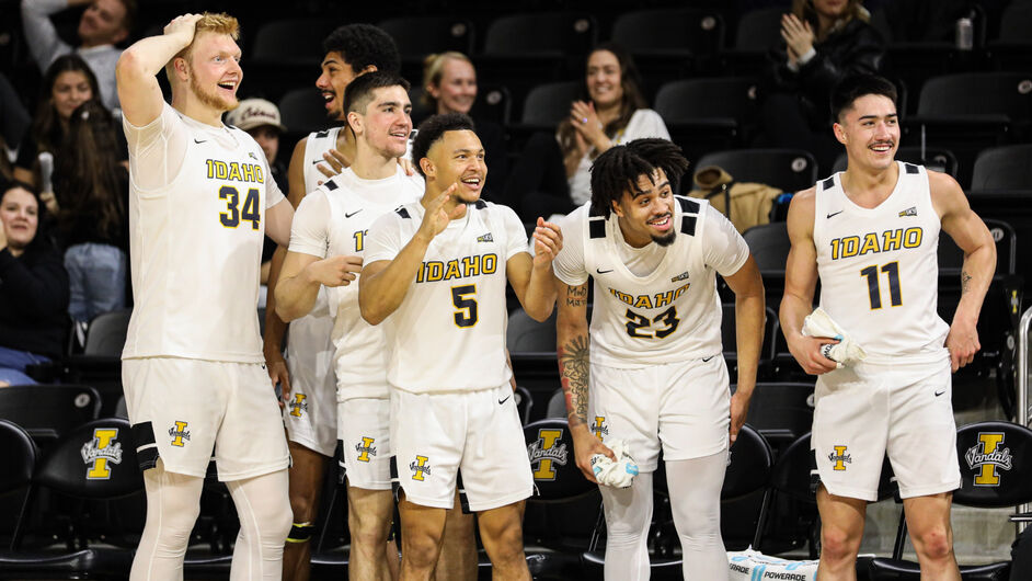 Alex Pribble picks up first win as head coach at Idaho