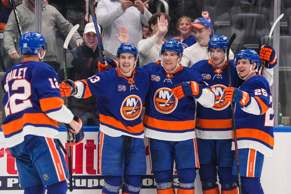 Horvat scores first goal in home debut in Islanders’ win against Krake...