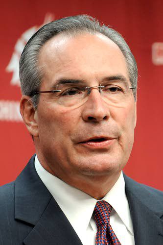 Moos says jab at coaches was 'tongue in cheek'