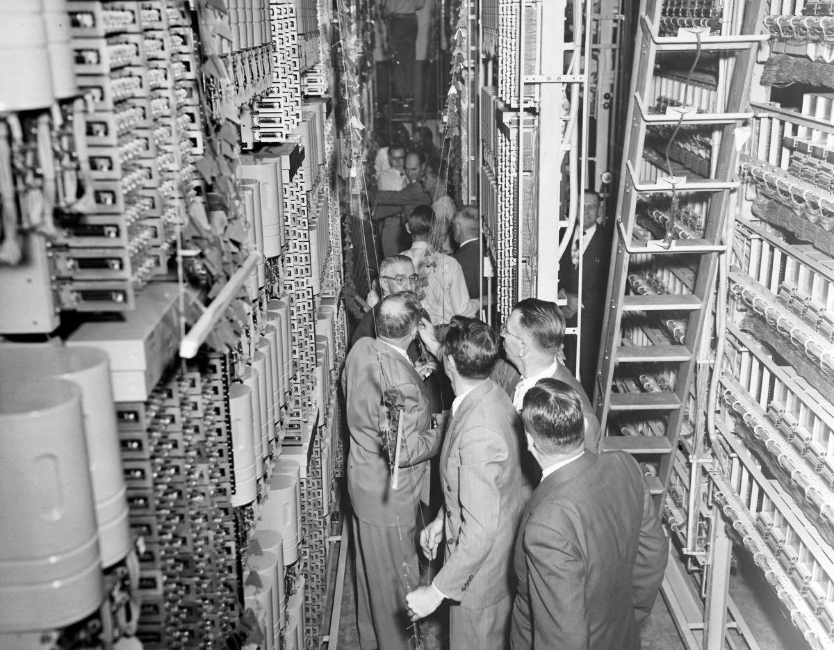 Blast from the Past / 1952: When dialing a telephone was brand new