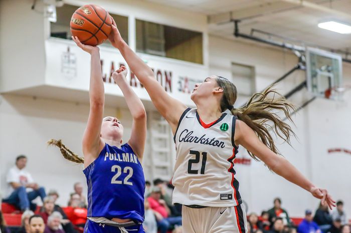 Clarkston girls cruise past Hounds to head back to district title game
