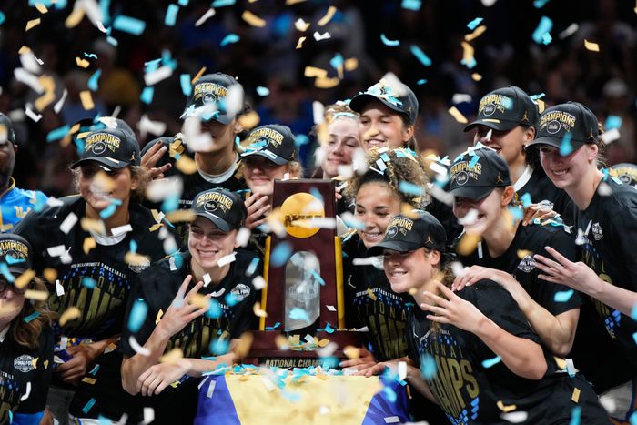 Former WSU Coug Charlisse Leger-Walker, UCLA storm past South Carolina...