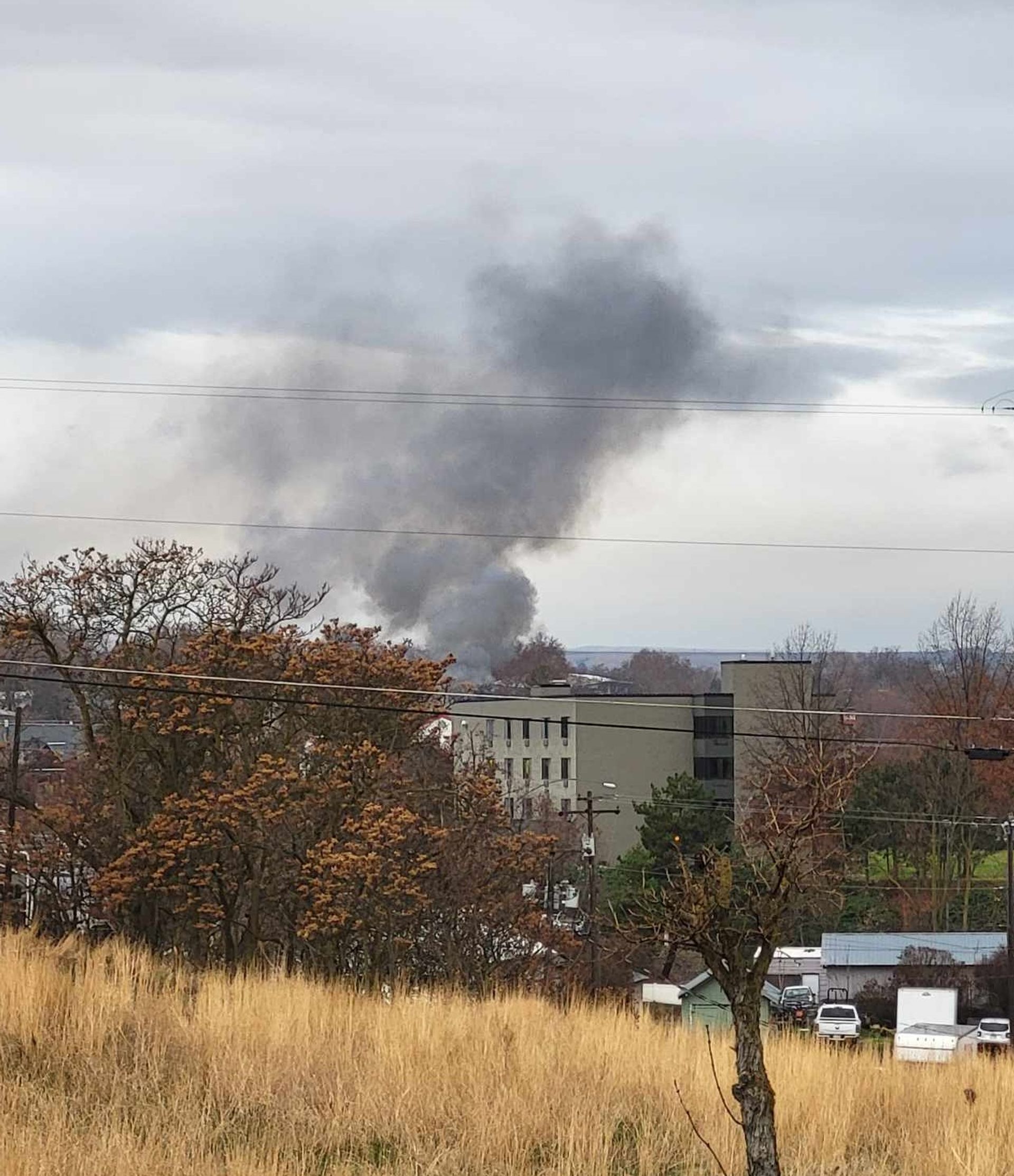 UPDATED AT 10:38 P.M.: Two people escape injury in Lewiston structure ...