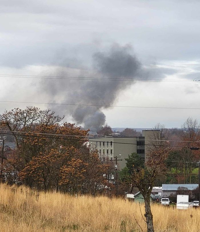 UPDATED AT 10:38 P.M.: Two people escape injury in Lewiston structure ...