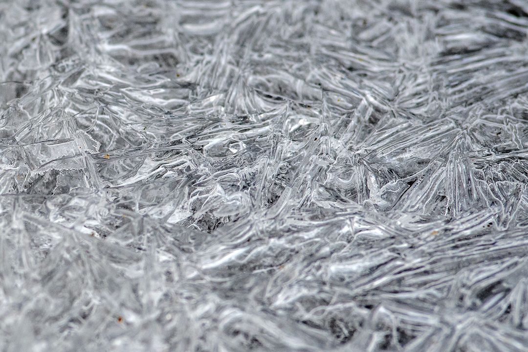 Frozen fractals