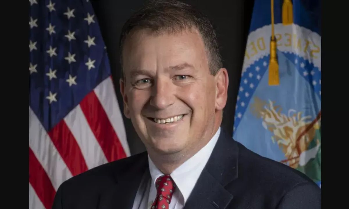 Top USDA official in WA fired with no explanation