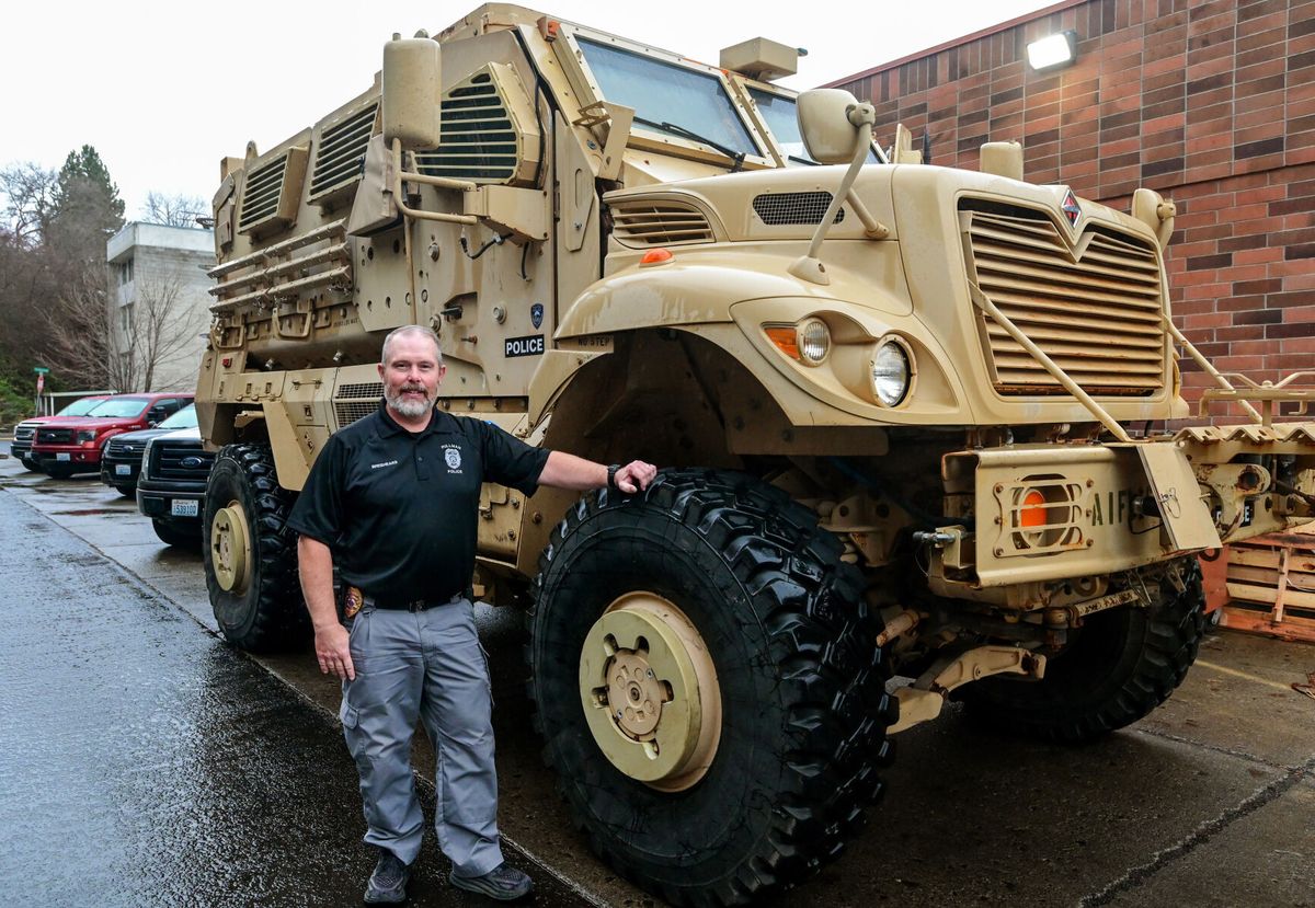 Pullman police get free urban rescue vehicle through state program