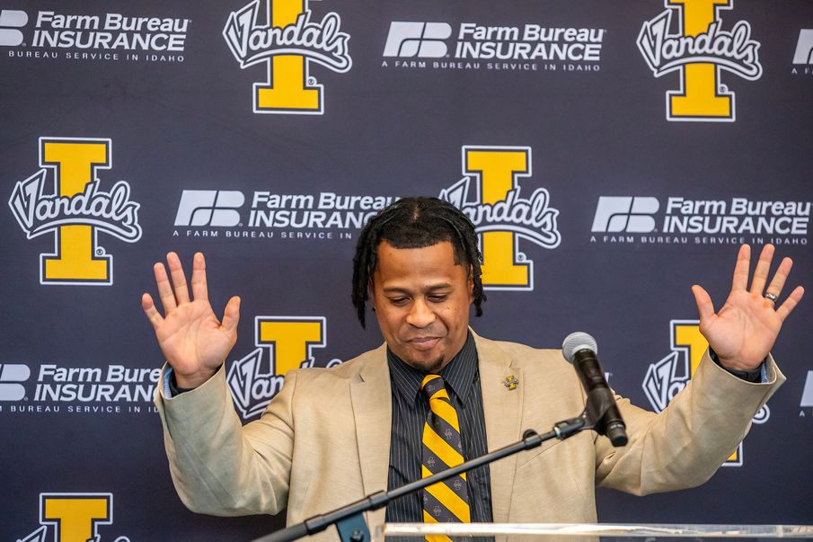 ‘Not a rebuild:’ new Idaho football coach Thomas Ford Jr. reintroduced...