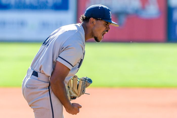 UPDATED AT 9:49 P.M.: NAIA WORLD SERIES: Southeastern pitcher bottles ...