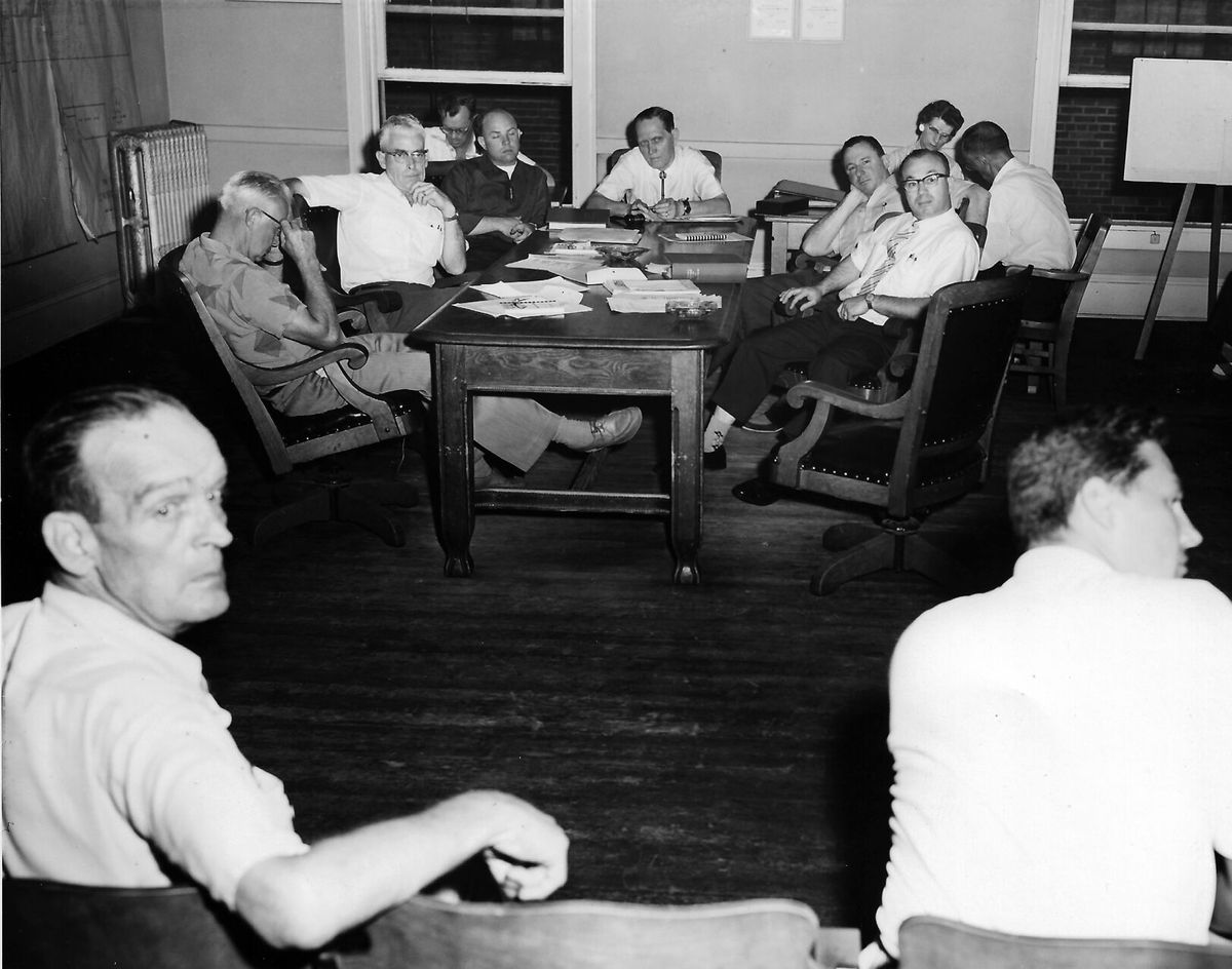 Blast from the Past / 1960: Getting the city’s business done