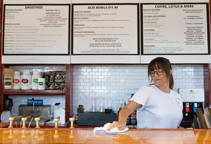 New Lewiston Orchards business offers smoothies and much more