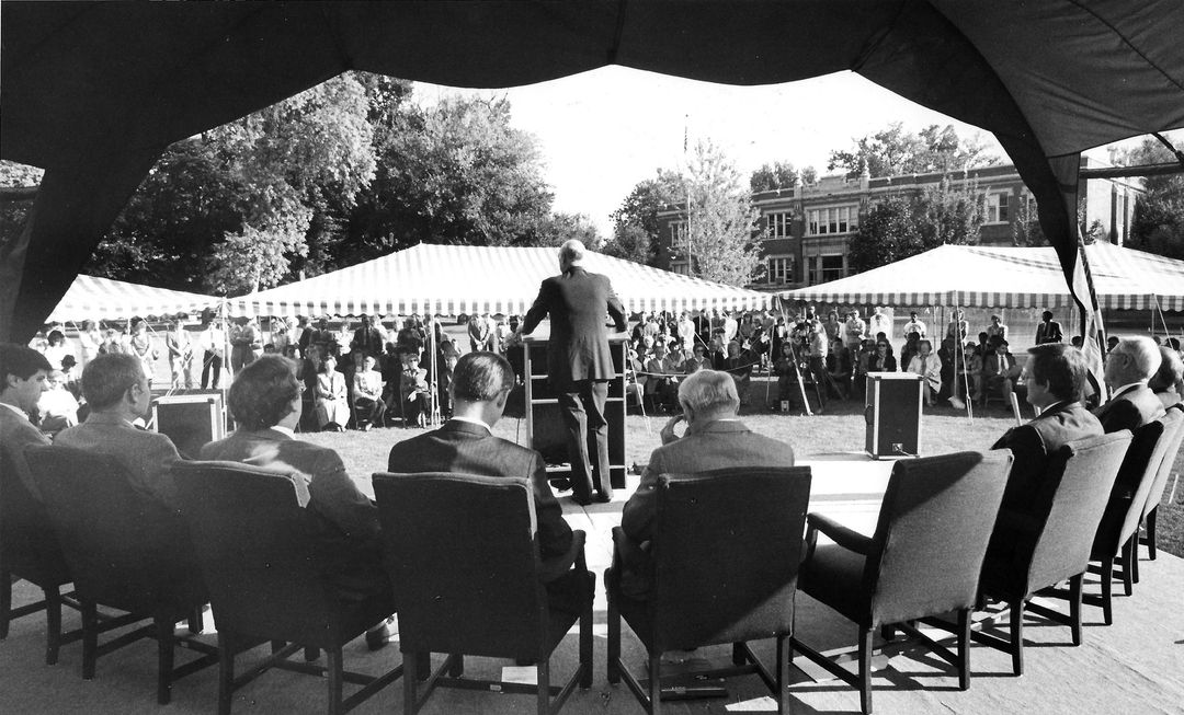 Blast from the Past / 1989: Building a new LCSC library