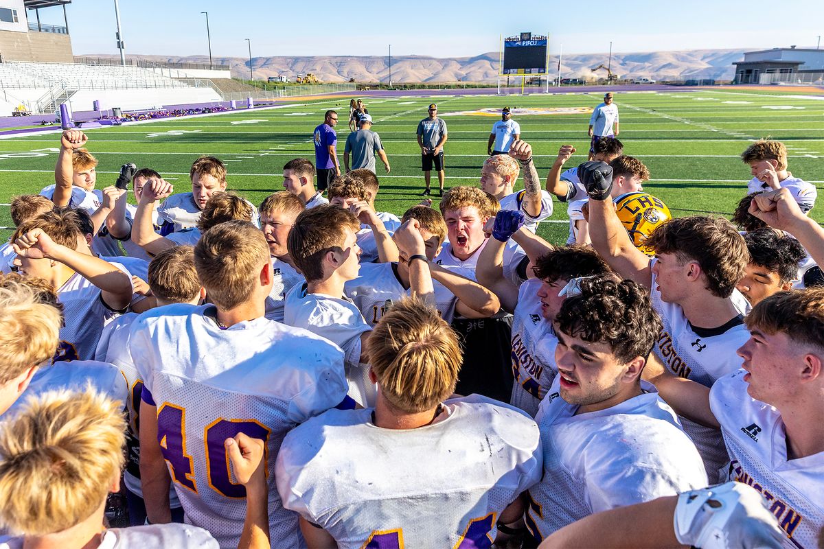 Bengals upset Bothell in a barnburner