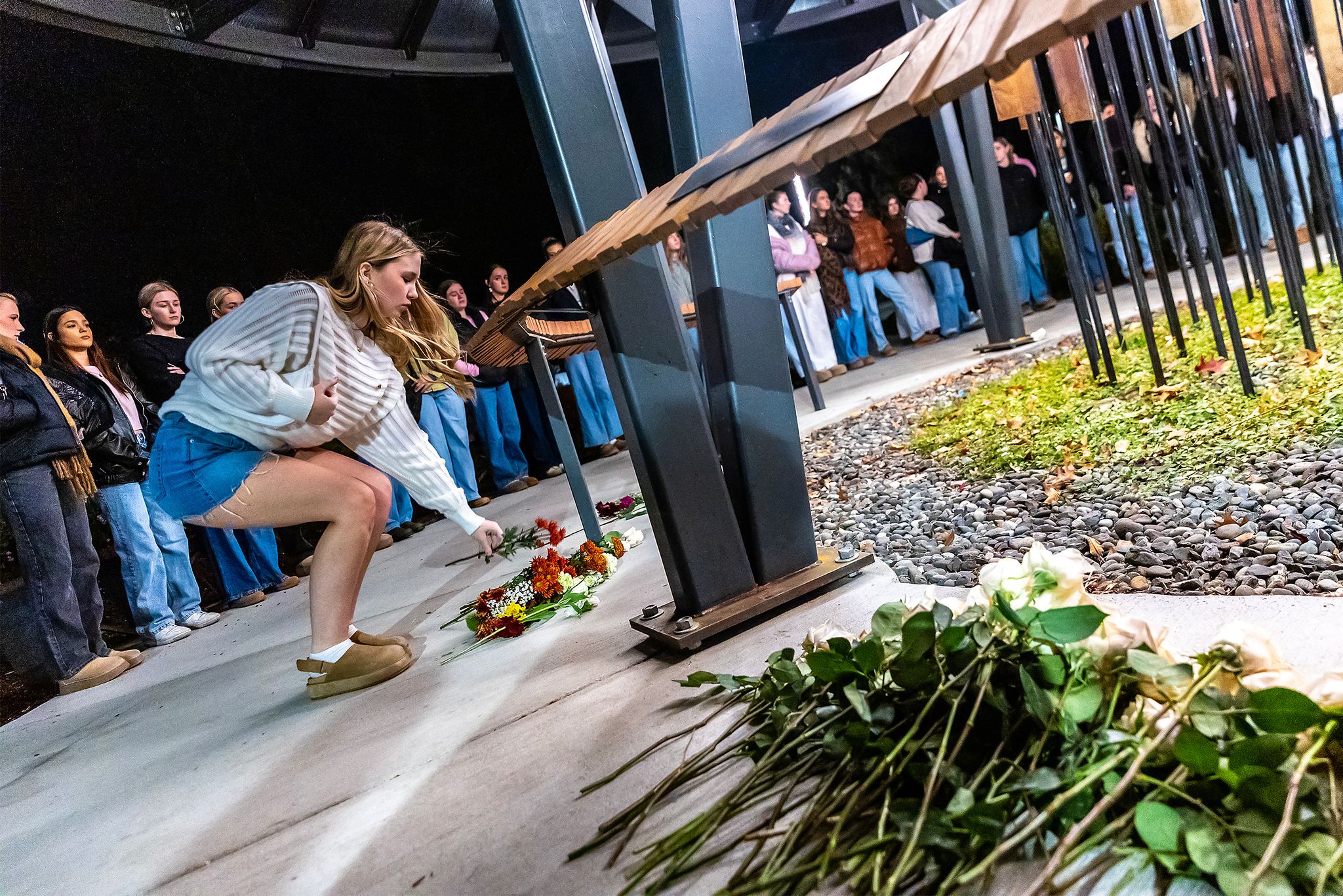 Silence says it all: Victims of Moscow murders remembered on...