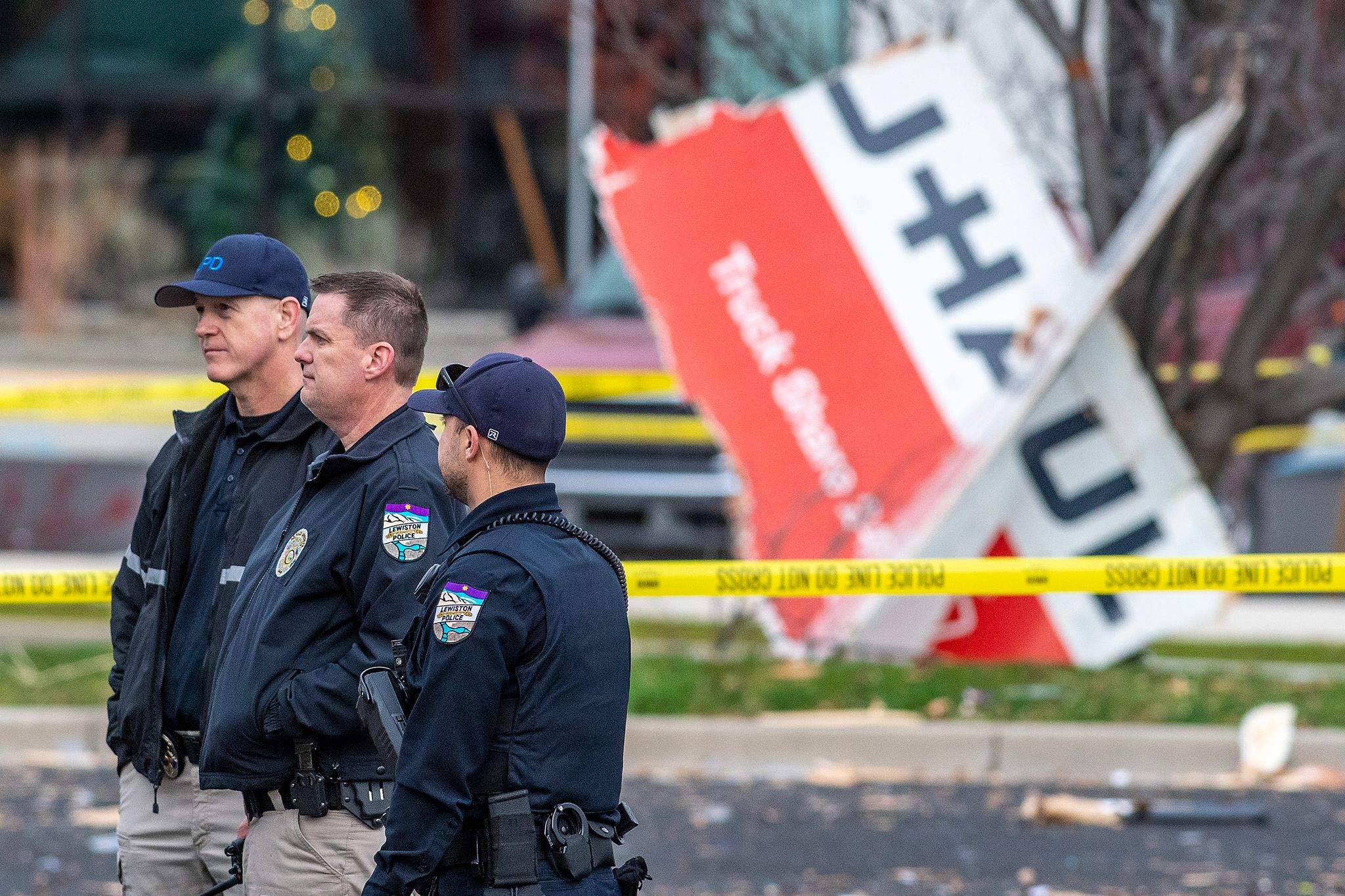 One killed in explosion that rocks valley
