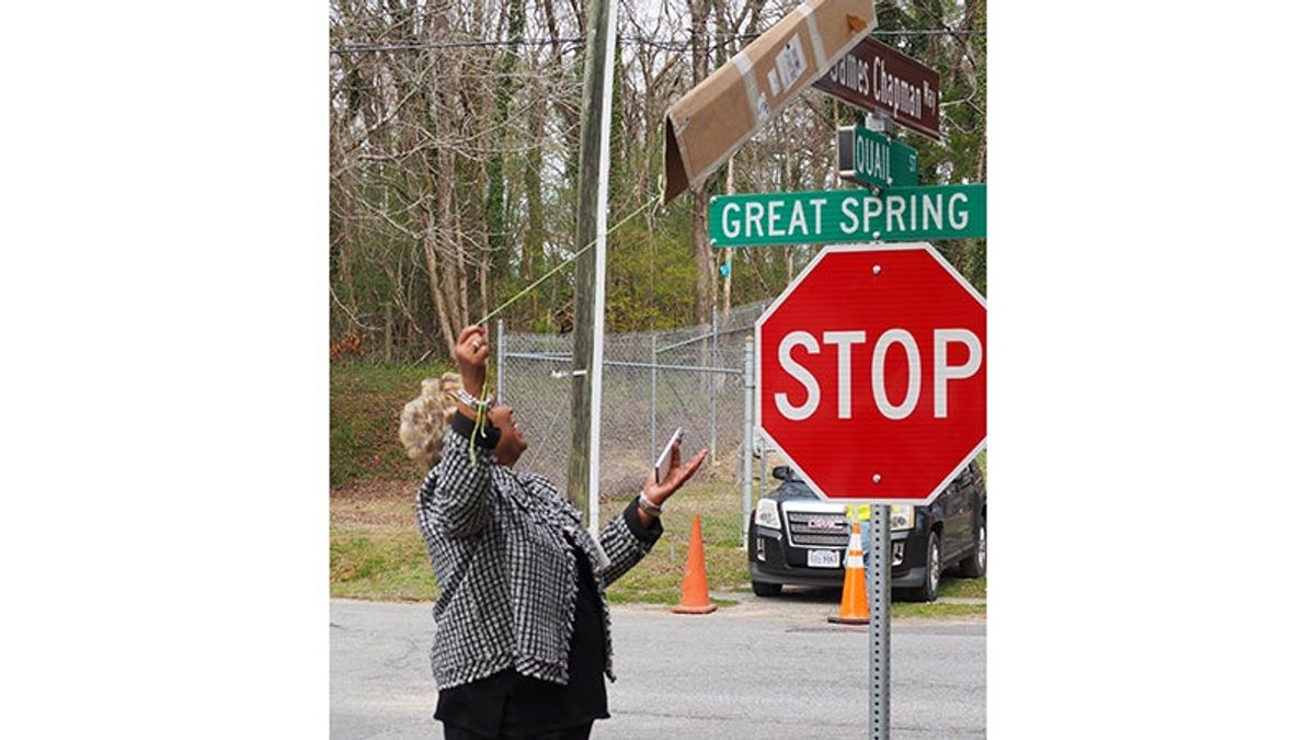Smithfield unveils 'James Chapman Way' street sign honoring ...