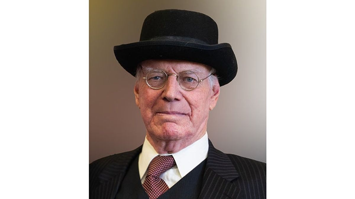 Albert Burckard withdraws from District 2 supervisor race