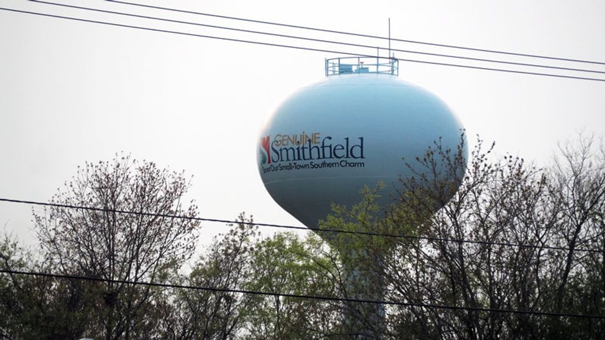 Smithfield makes final payment to exit county water agreemen...