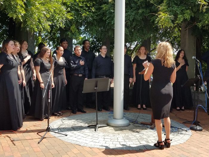 Computer pioneer Alan Monette, who funded Smithfield veterans memorial...