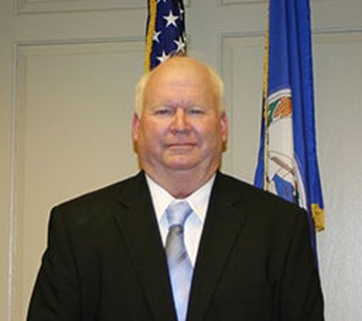 Eley defeats Rosie in IW District 5 supervisor race
