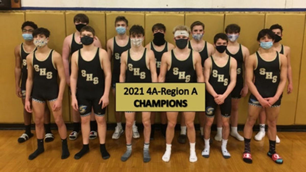 SHS wrestling captures first regional title