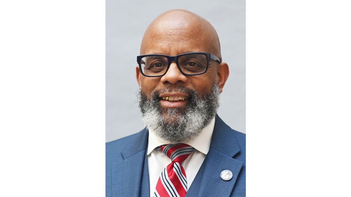 District 2 School Board candidate profile: Timothy Mallory