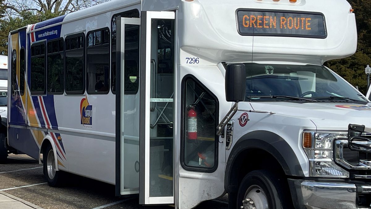 What should Suffolk-to-Windsor bus route be named? Enter the...
