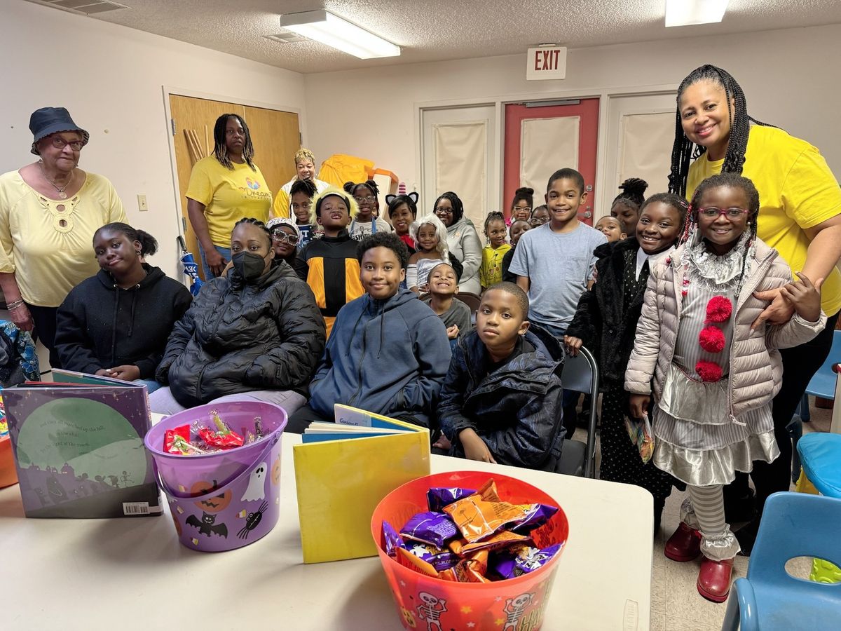 Oxford Les Gemmes host Read Aloud Night at The Villas of Kno...