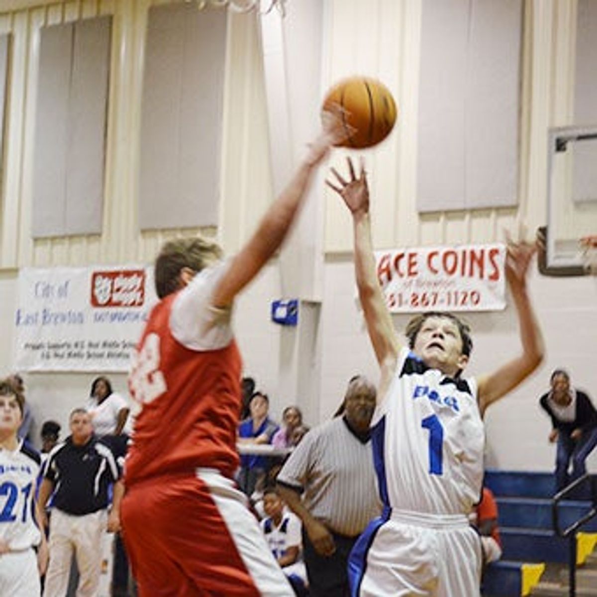BMS defeats Eagles in basketball