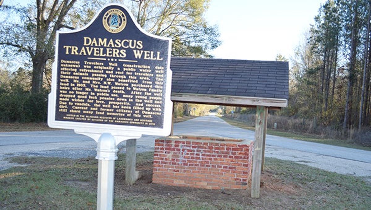 Residents gather to mark Alabama historical well in Damascus