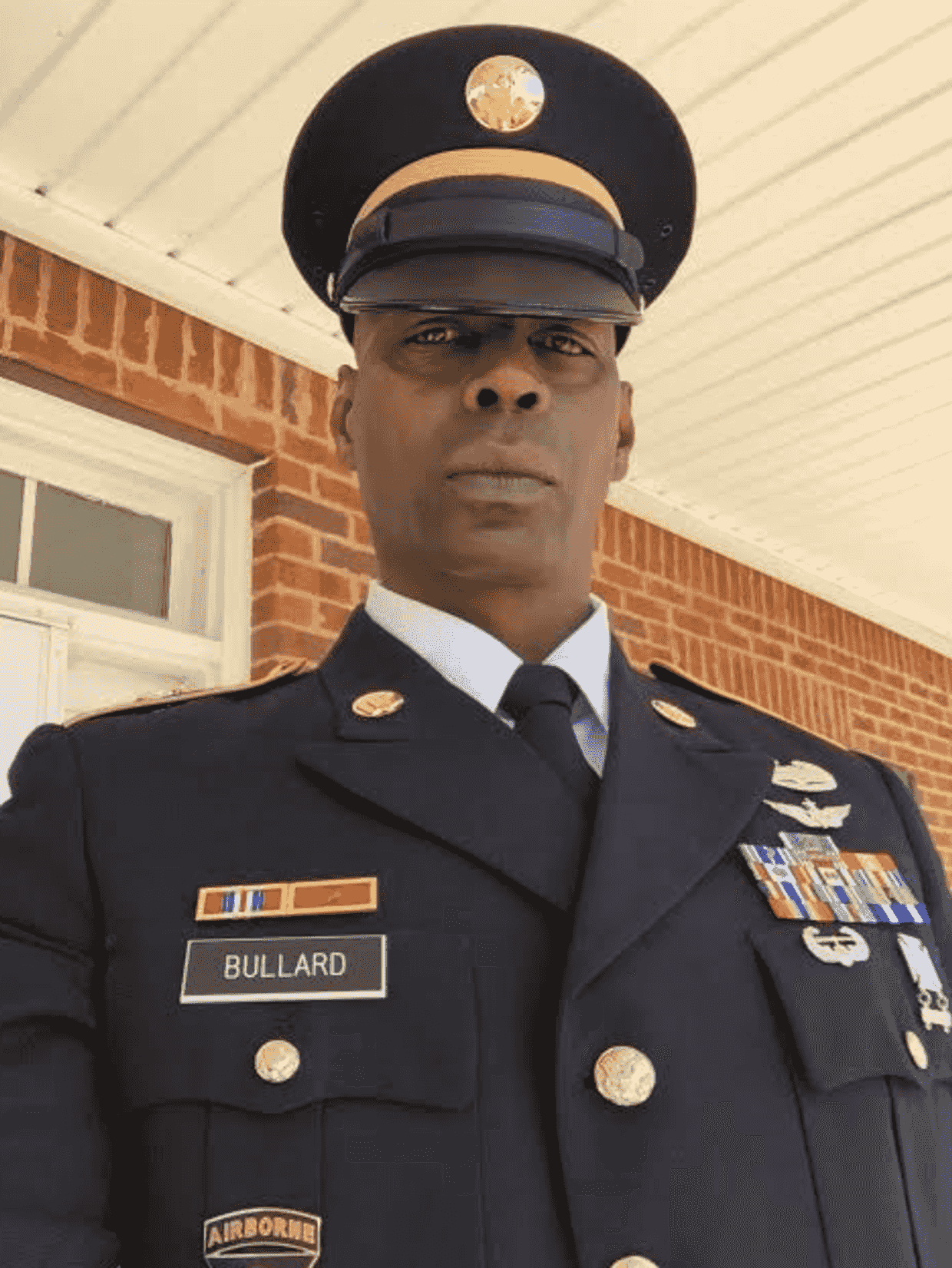 Bullard retires from the Army