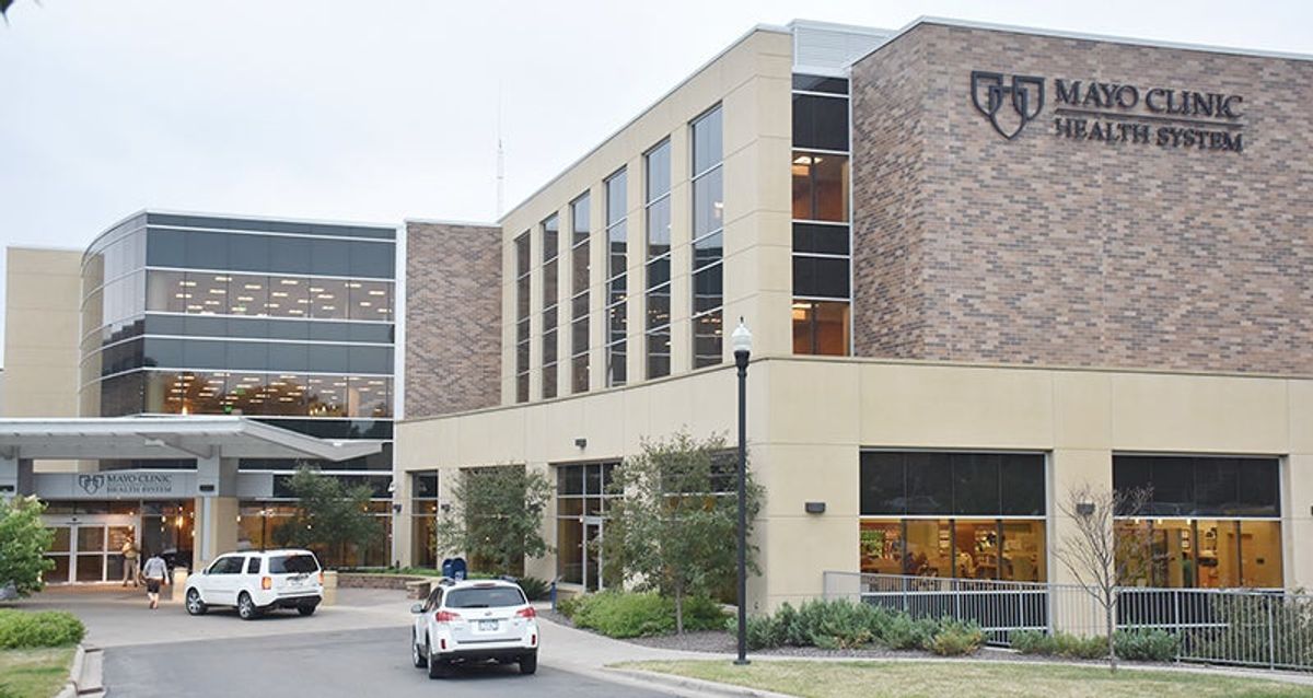 Mayo delays transition of surgeries to Austin; Hospital seeking to fil...