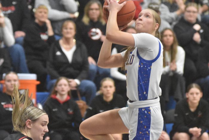 Vikings' bid for state comes up one shot short in Section 1A title gam...