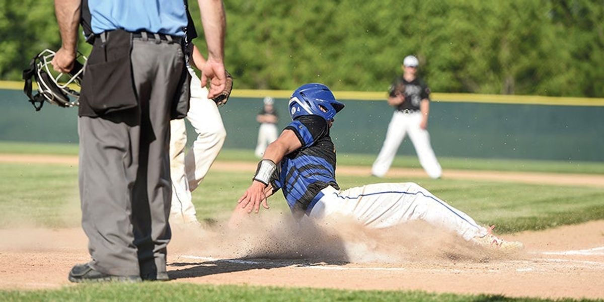 Hayfield baseball team wins 20th straight to advance to semfinals