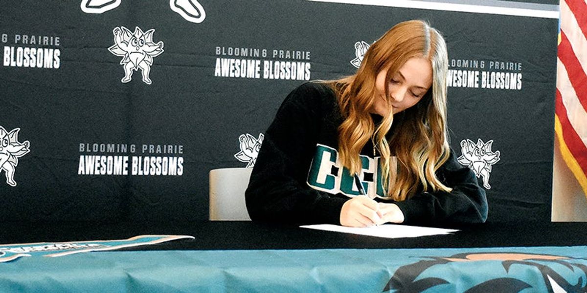 Seaward bound: BP's Forsberg signs with Division I Coastal C...