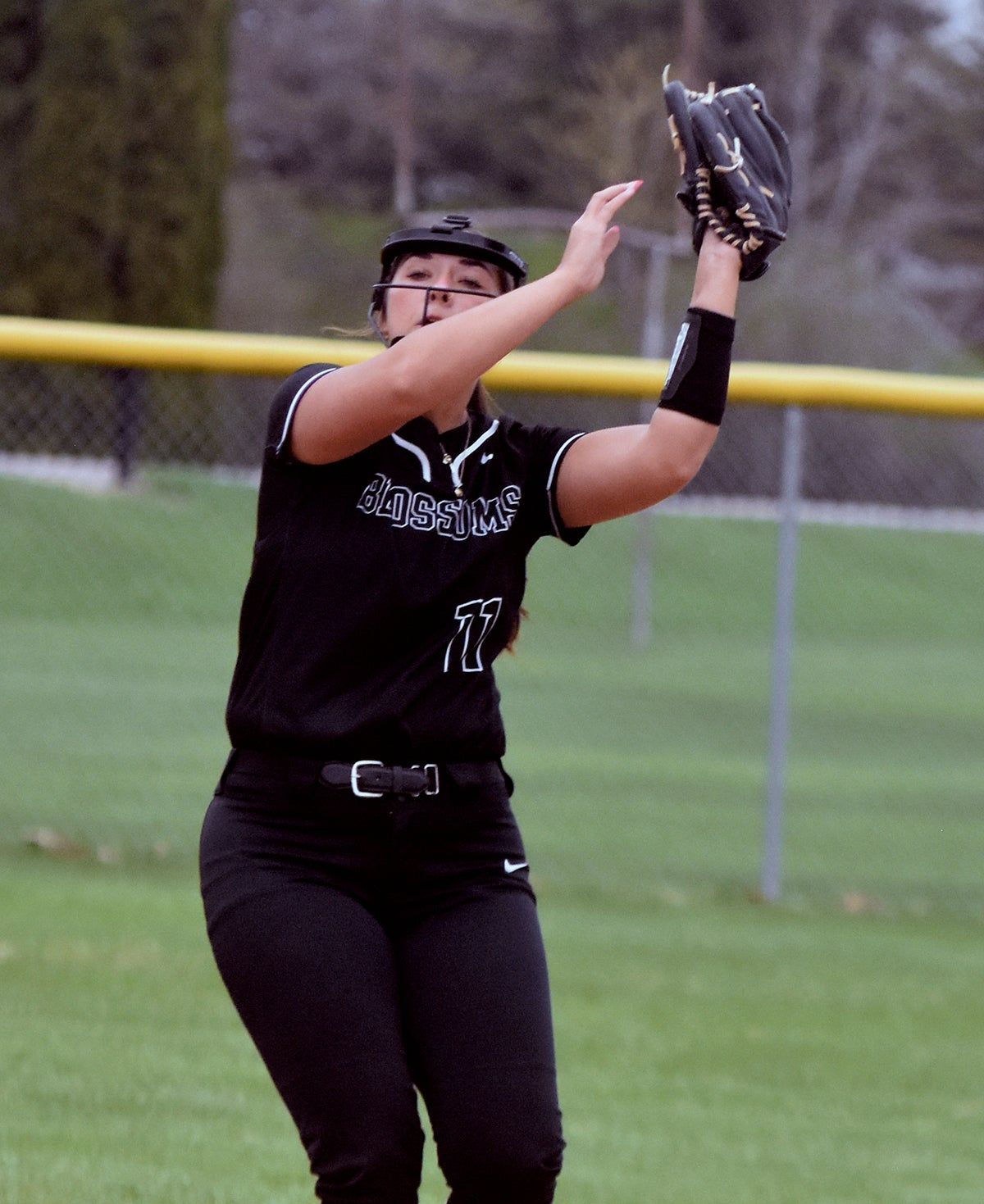 Blossom bats struggle against USC ace