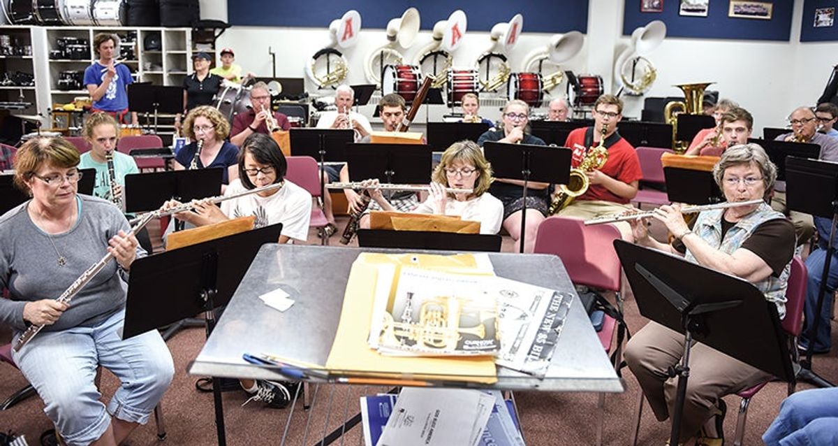 Austin Community Band starts concert season tonight
