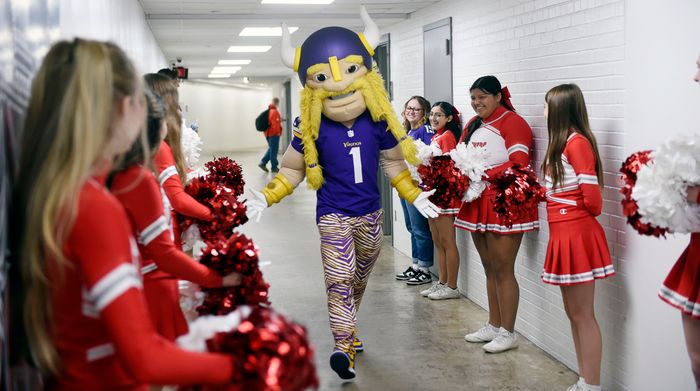 A new hope: Vikings wide receiver Adam Thielen helps celebrate renovat...