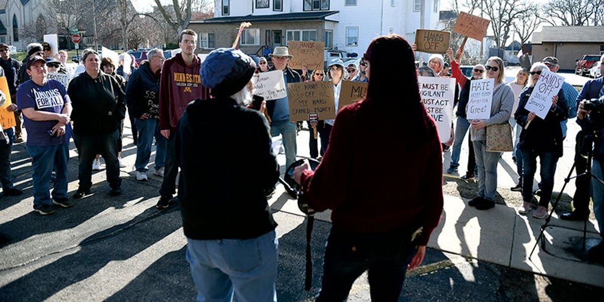 PHOTOS: Protesters hold Hands Off Social Security rally Mond...